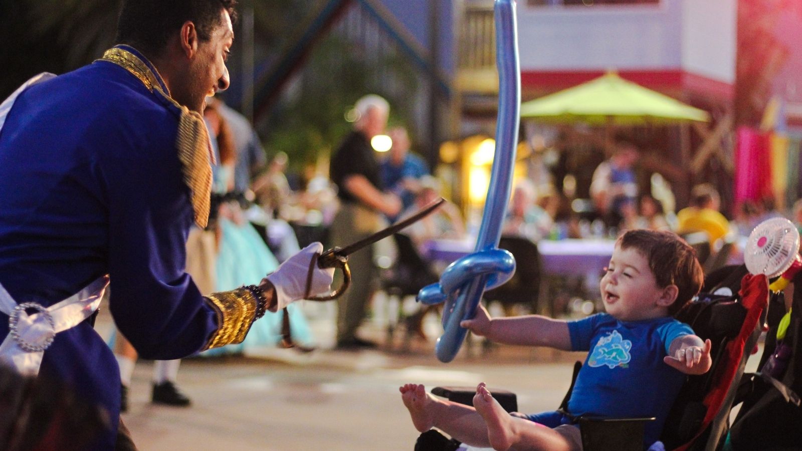 What it's Like to Volunteer at Give Kids the World - FamilyVacationist