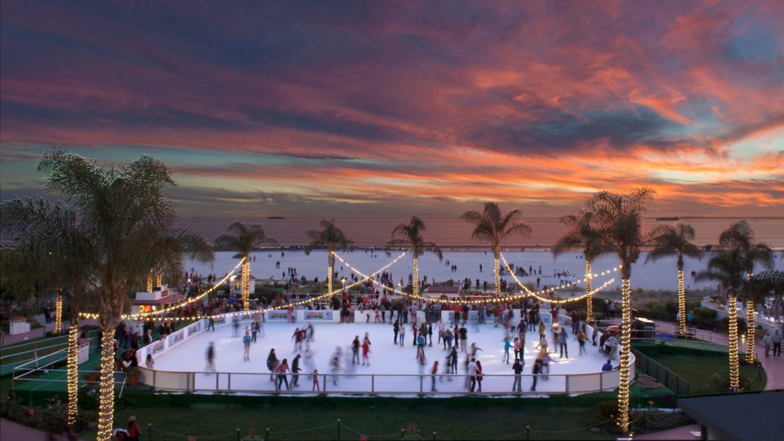6 charming outdoor ice rinks for the holiday season - FamilyVacationist