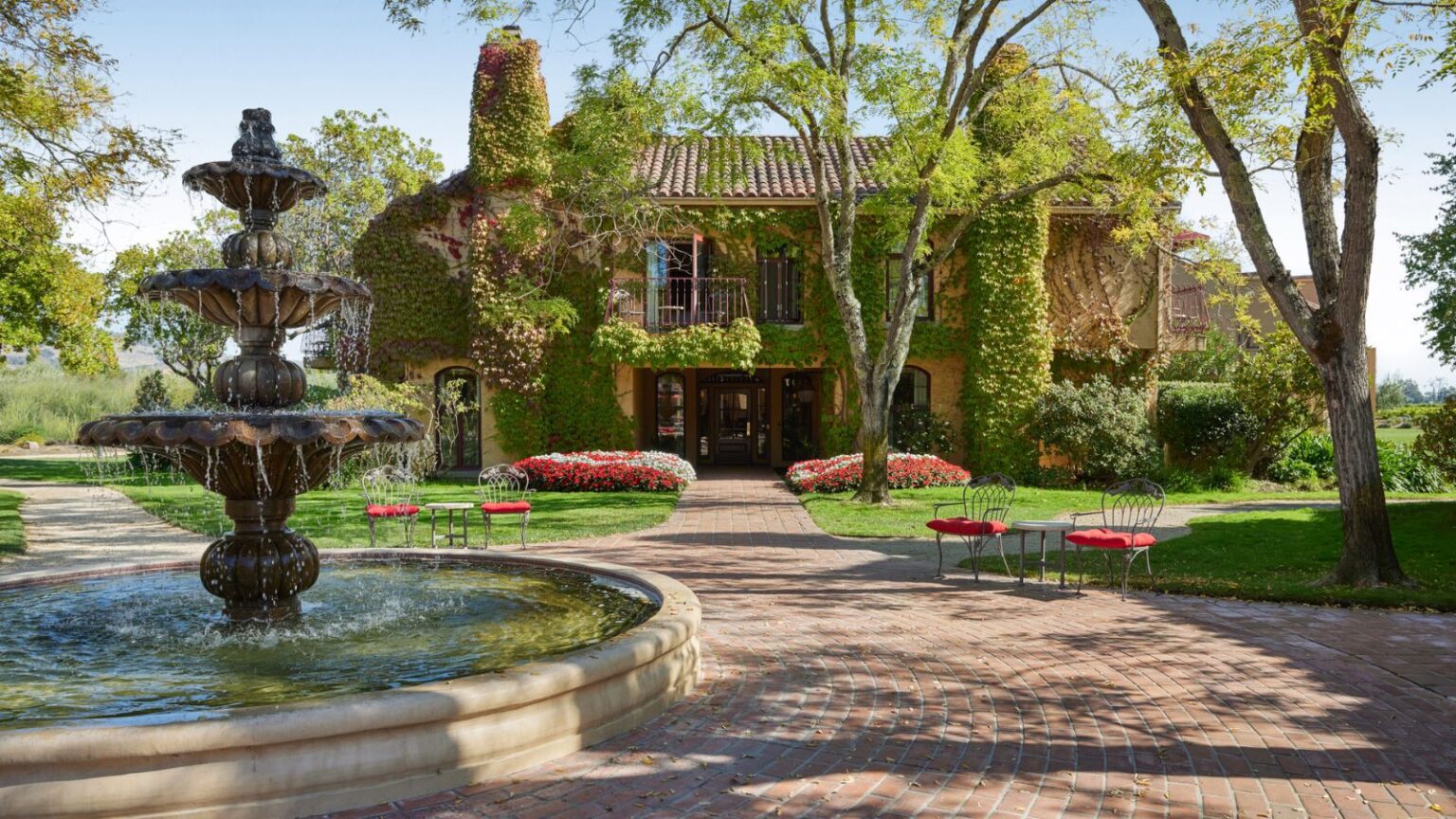 8 Most Romantic Getaways in California for Couples (2024 ...