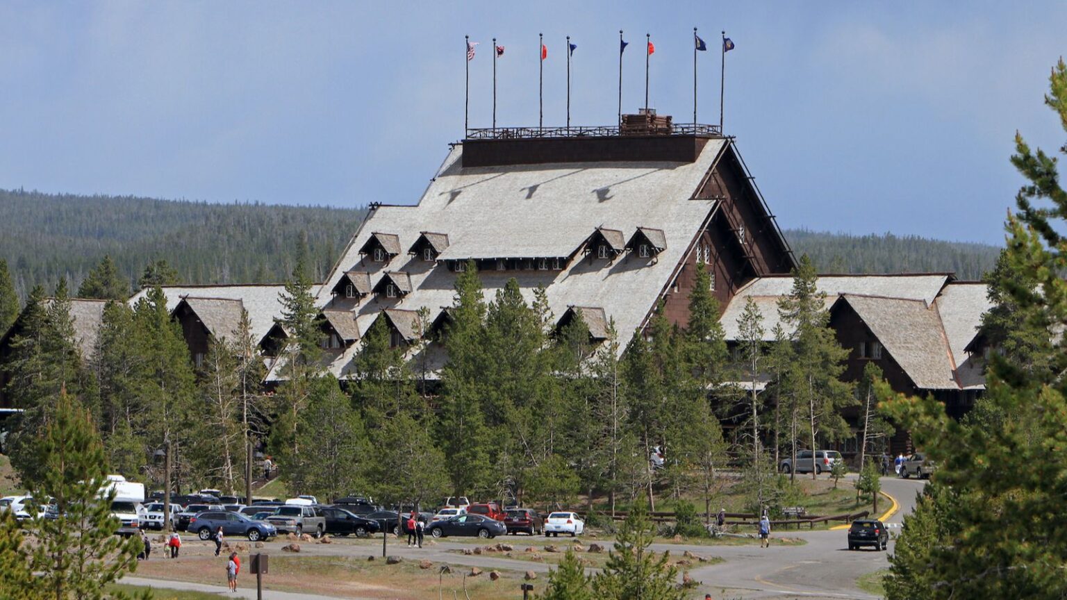 10 stunning national park lodges that are every bit as iconic as the ...