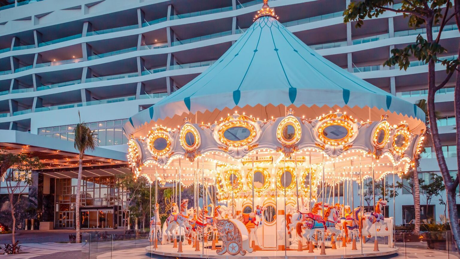 Kids Stay Free at These 10 Family-Friendly All-Inclusive Resorts ...