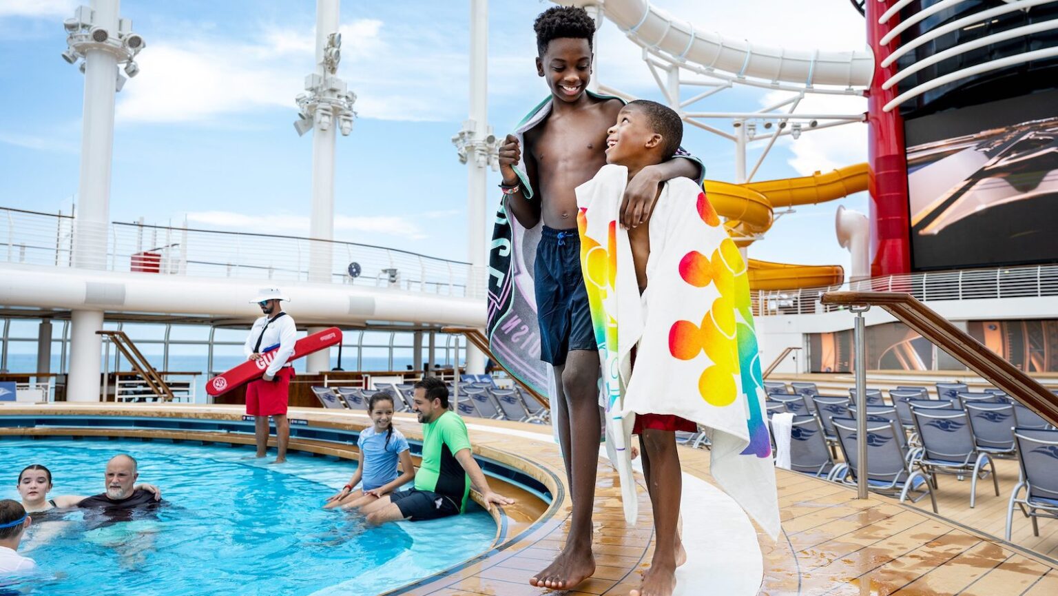 10 passport-free tropical vacations for families - FamilyVacationist