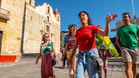 Guided Tours: 11 Best Tour Companies for Family Vacations ...