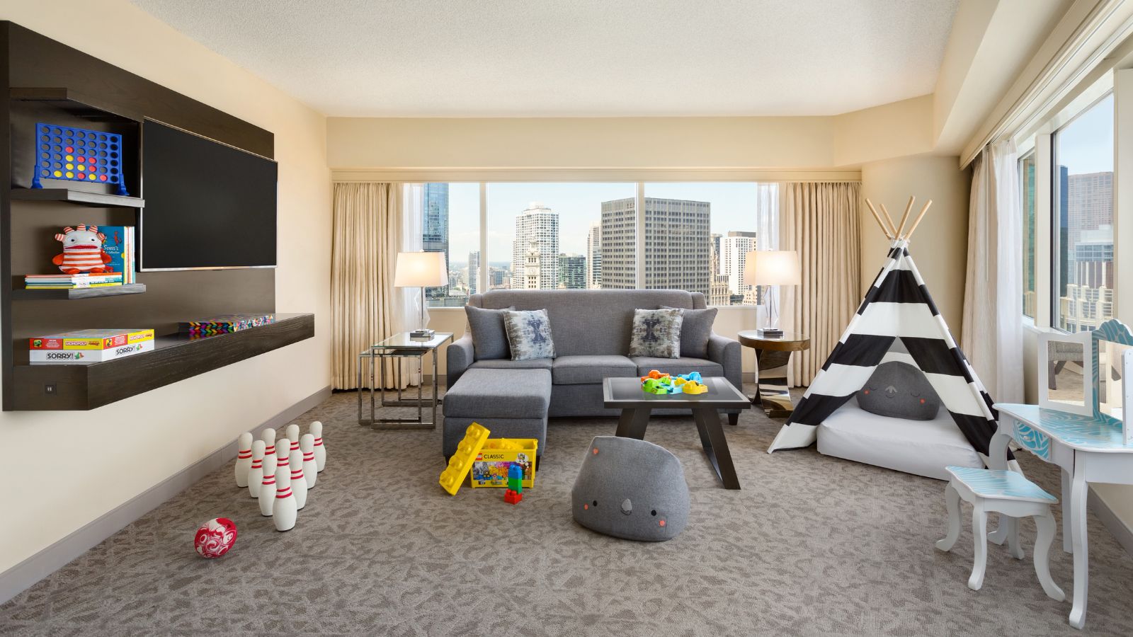 10 hotels with incredible family suites in the U.S. - FamilyVacationist