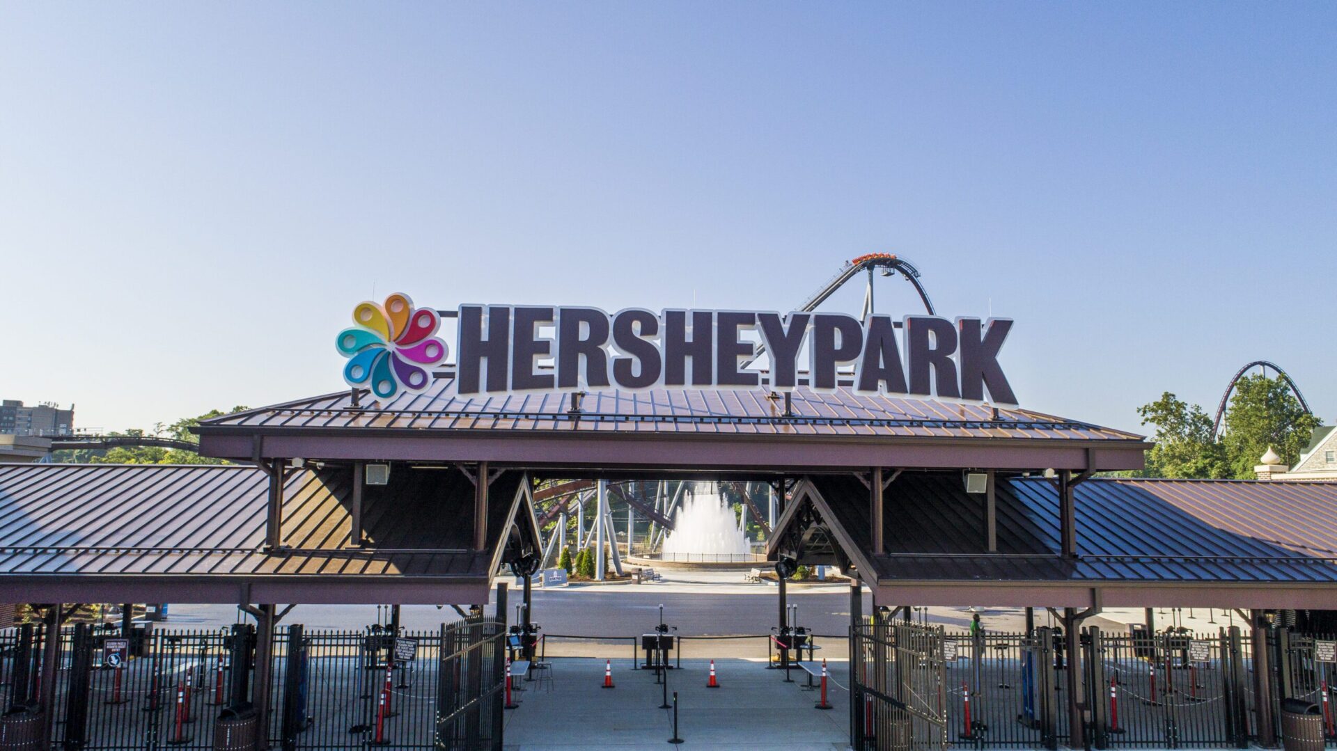 A guide to Hersheypark, the sweet theme park that gives back ...