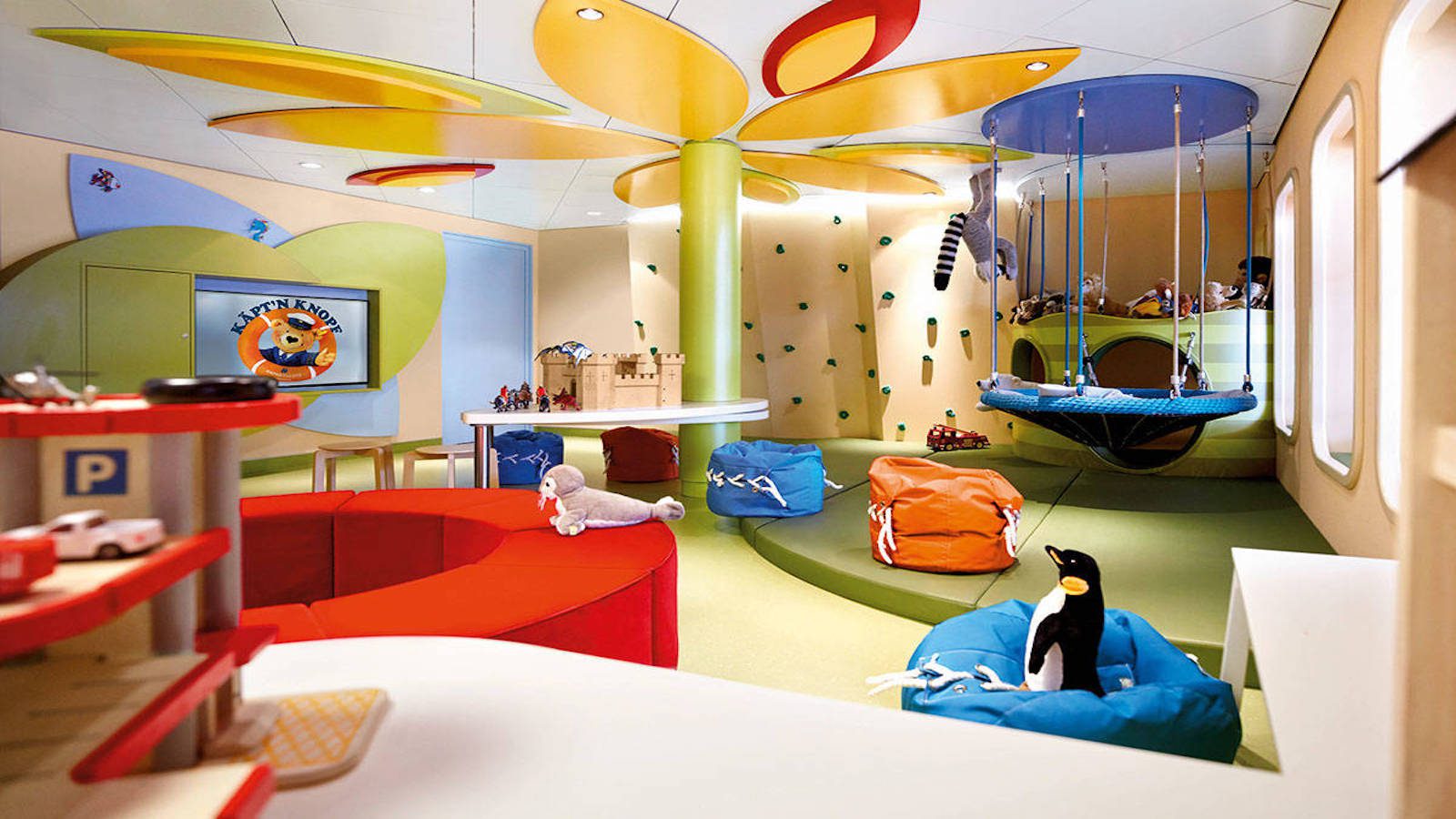 12 best family cruise lines for all ages - FamilyVacationist