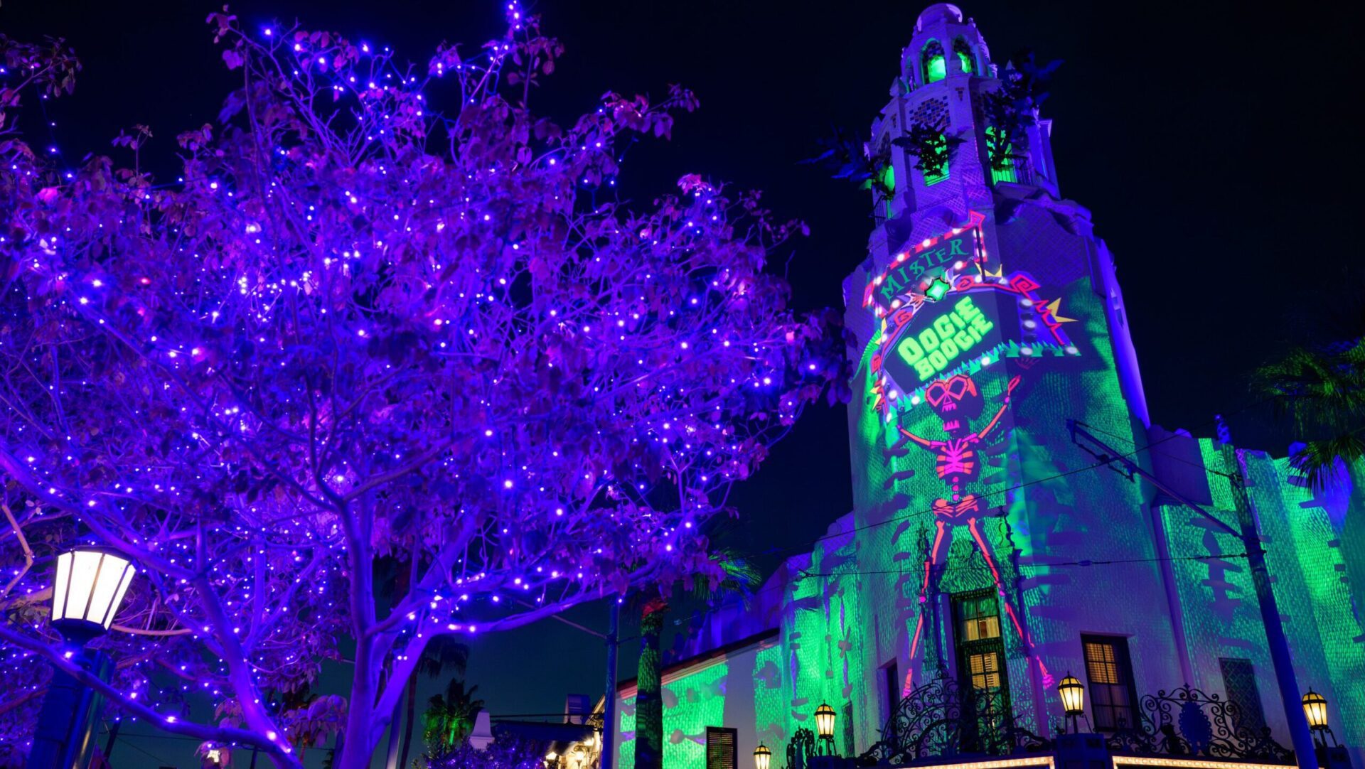 How to maximize your fun at Disneyland's Oogie Boogie Bash Halloween ...